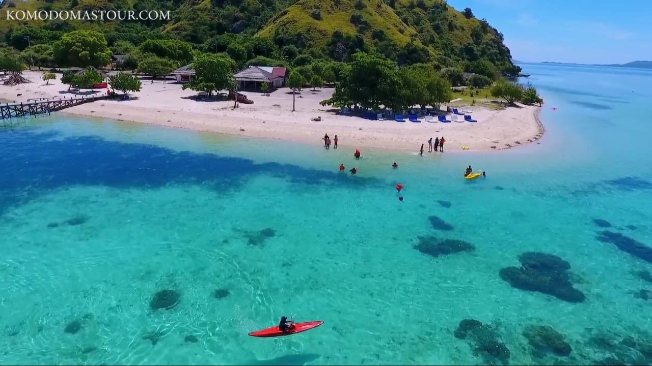 The Ultimate Guide to Kayaking in Komodo National Park - SHARING KOMODO ...